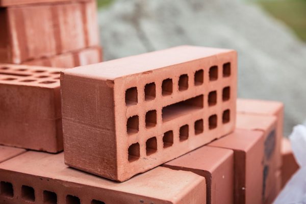 AAC Blocks vs CLC Blocks vs Red Bricks: A Comparative Analysis - One ...